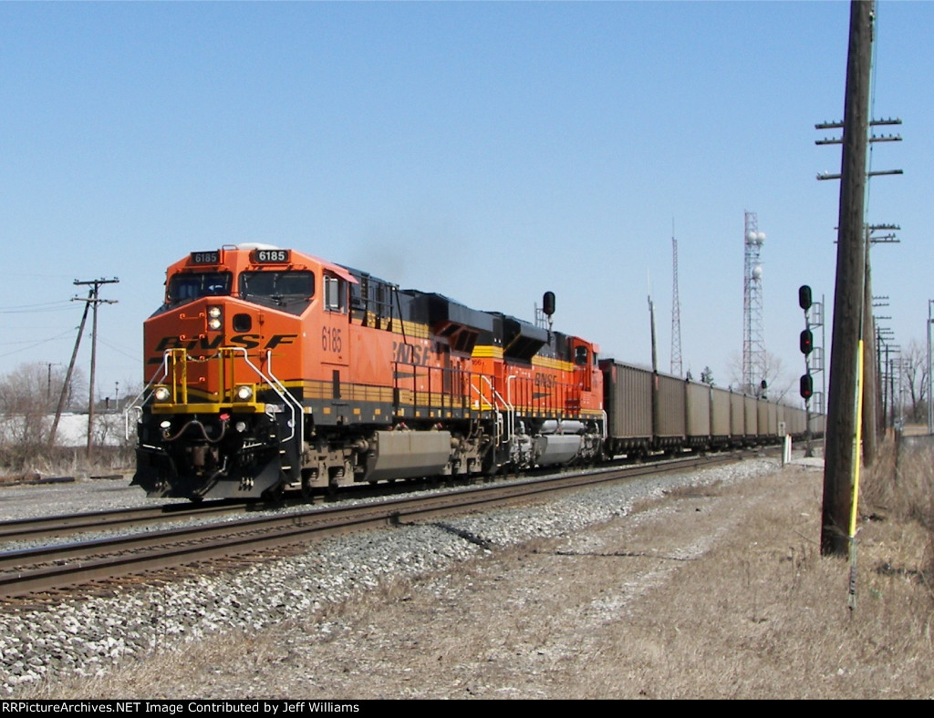 BNSF 6185